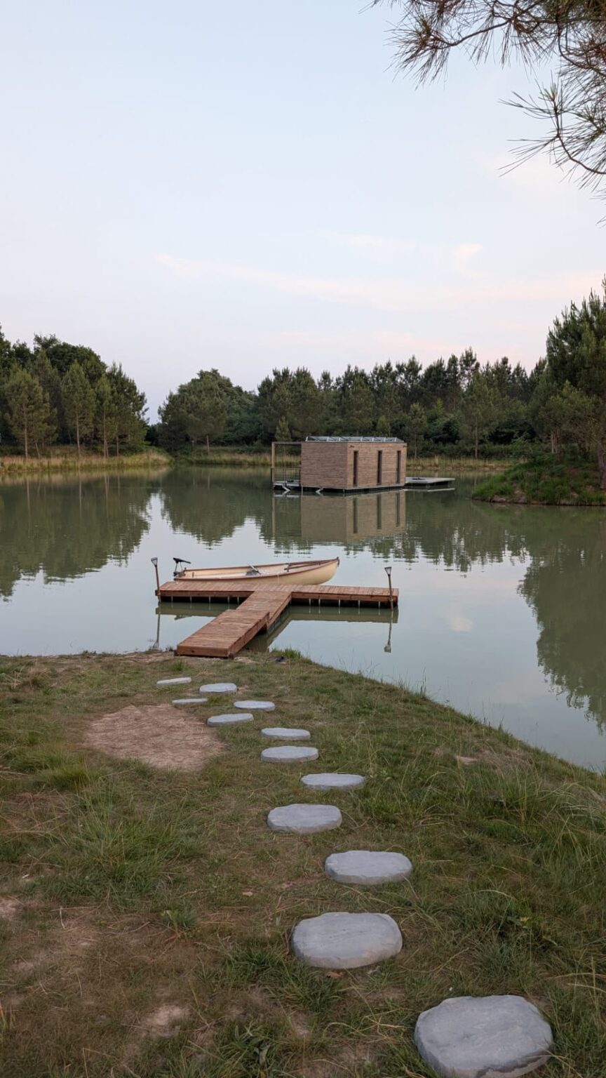 Wooden Floating Deck Block for Fishing, Kayak, Leisure, Sunbathing, 248 ...